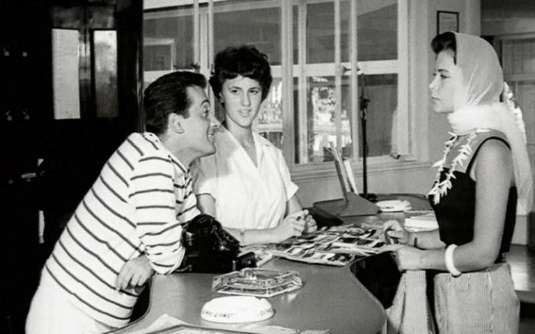 Ραντεβού στην Κέρκυρα (1960)